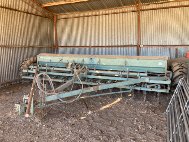 Lot 140 - John Shearer Combine | AuctionsPlus