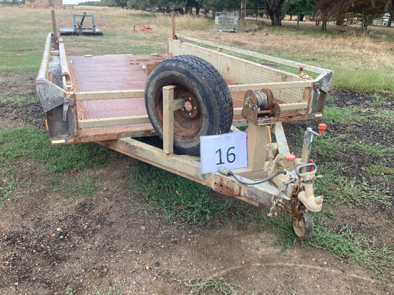 Lot 16 - Tandem axel Car Trailer | AuctionsPlus