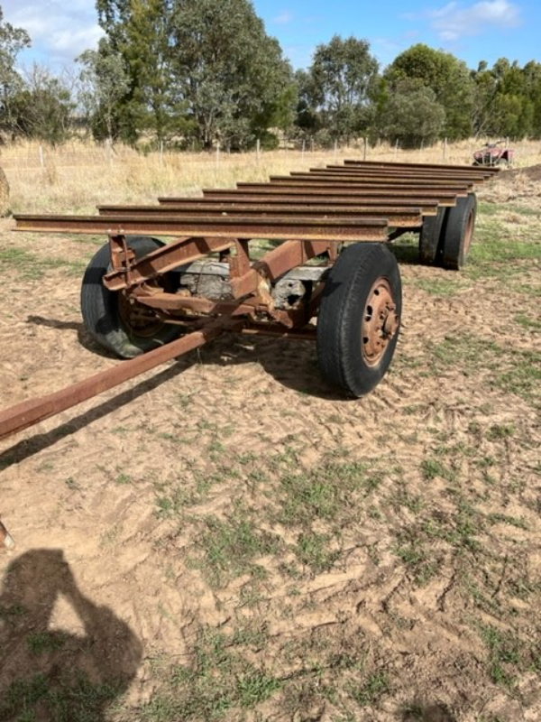 Lot 26A - Hay/ Grouper bin Trailer | AuctionsPlus