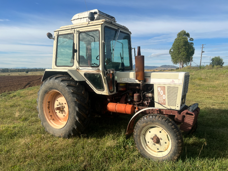 Lot 15 - BELARUS 900 TRACTOR | AuctionsPlus