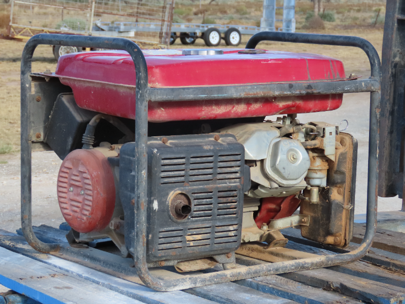 Lot 125 - Torini TR420E Generator | AuctionsPlus