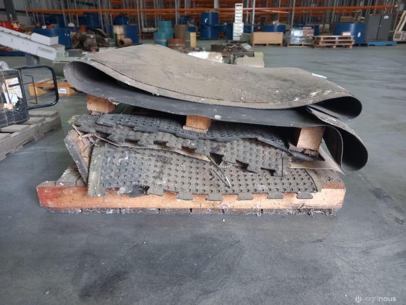 Lot 15 - Rubber Belting | AuctionsPlus