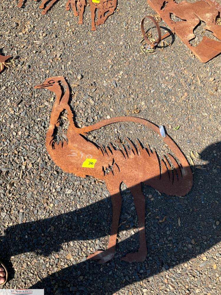 Lot 340 - Decorative Emu | AuctionsPlus