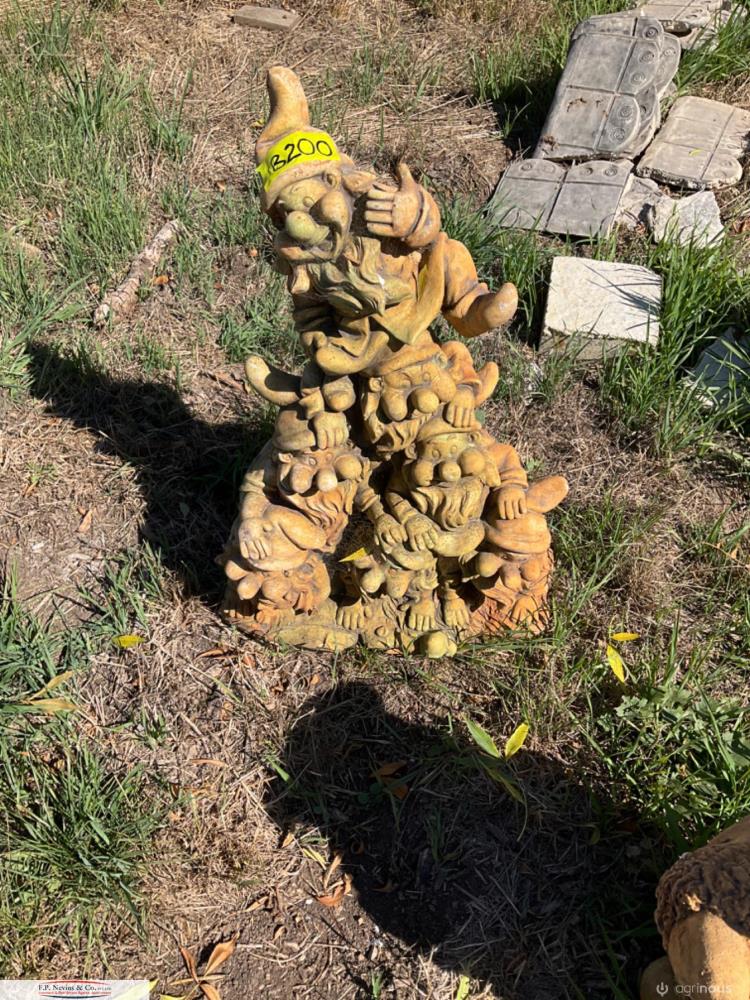 Lot 200 - Gnome Tower | AuctionsPlus