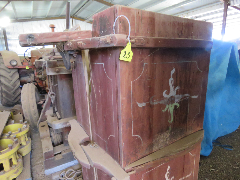 LOT 23 - WOODEN WOOL PRESS - KOERSTZ | AuctionsPlus