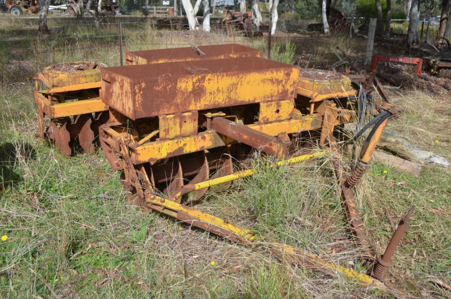 Lot 127 - Disc Plough | AuctionsPlus