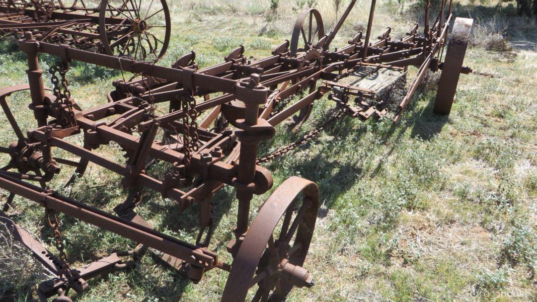 Lot 128 - Plough | AuctionsPlus