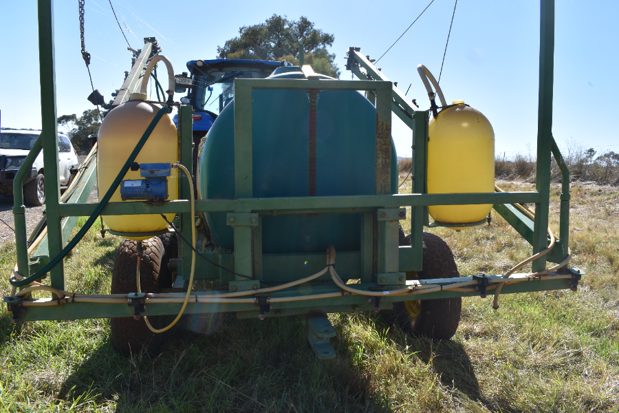 Lot 9 - Goldarces Trailing PTO boom spray | AuctionsPlus