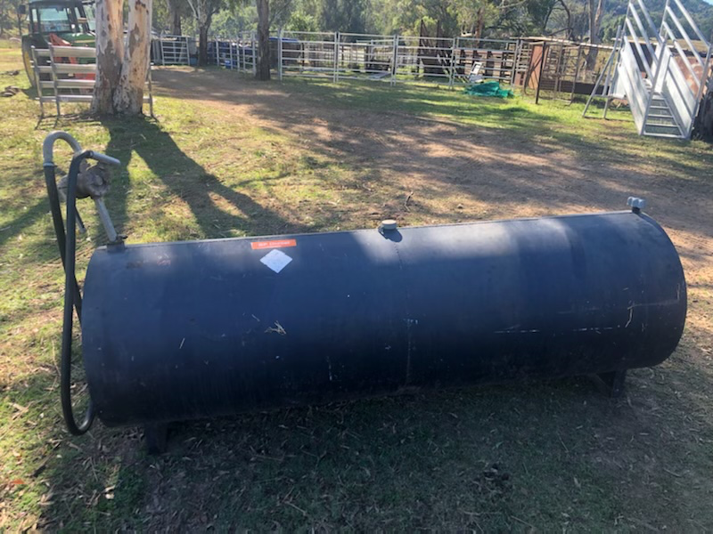 Lot 36 - 1,000L Diesel Tank | AuctionsPlus