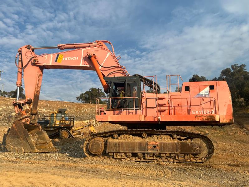 Lot 10 - Hitachi EX 1100-3 | AuctionsPlus
