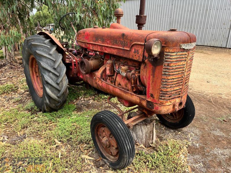 Lot 19 - McCormick Deering AW6 | AuctionsPlus
