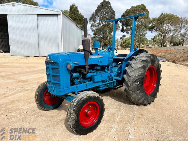 Lot 27 - Fordson Super Major Tractor | AuctionsPlus