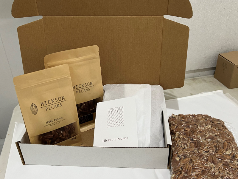 Lot 26 - 1kg Plain Pecans plus 2 x 120g of Flavoured Pecans | AuctionsPlus