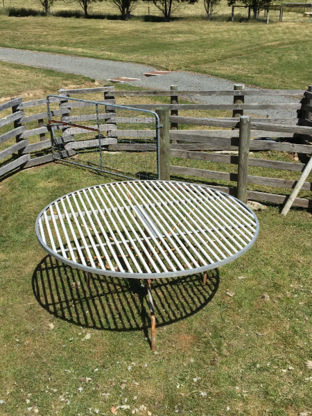 Lot 79 - Round Wool Table | AuctionsPlus