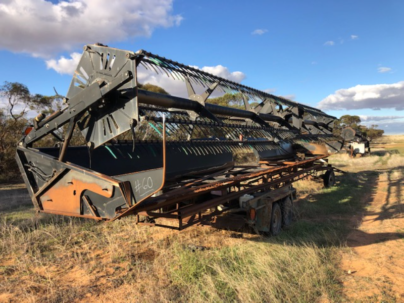 Lot 60 - AGCO 36' draper front, adaptor, homemade trailer. | AuctionsPlus