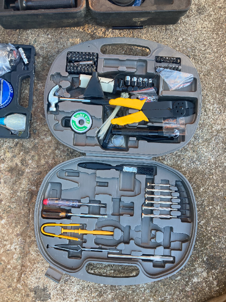 Lot 39 - Angle grider and tool kit | AuctionsPlus