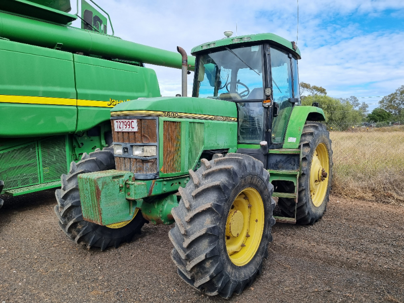 Lot 9 - John Deere 7600 Tractor | AuctionsPlus