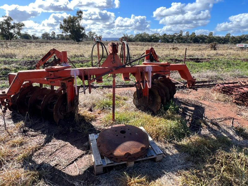 Lot 15 - Ennor 5 a side disc banker | AuctionsPlus