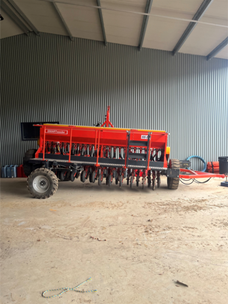 Lot 84 - Smart Seeder | AuctionsPlus