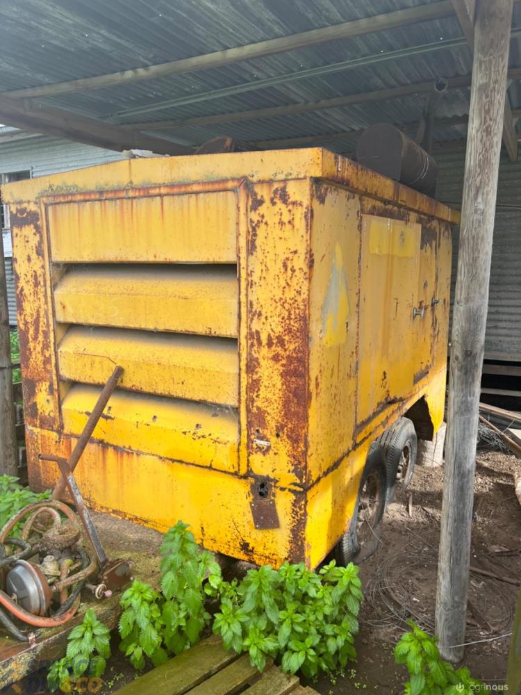 Lot 21 - Old Railway Generator 3 Cylinder Diesel | AuctionsPlus