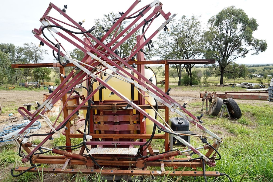 Lot 35 - Hardi 12 Meter Boom Spray | AuctionsPlus
