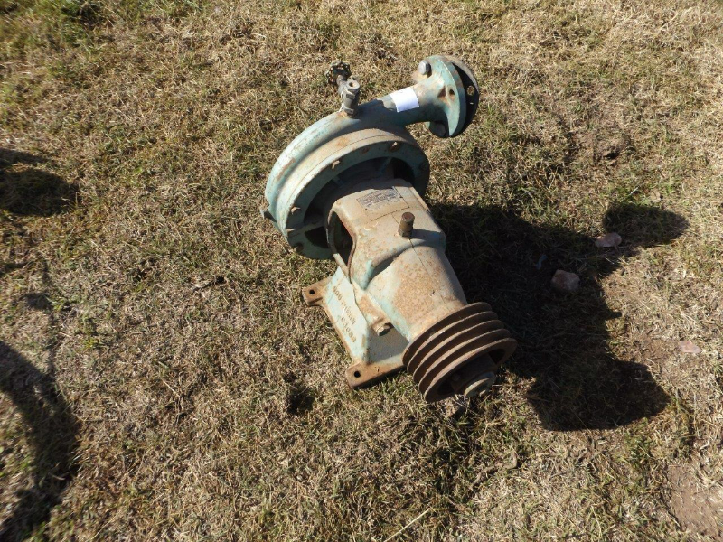 Lot 71 - Southern Cross 2'' Pump | AuctionsPlus