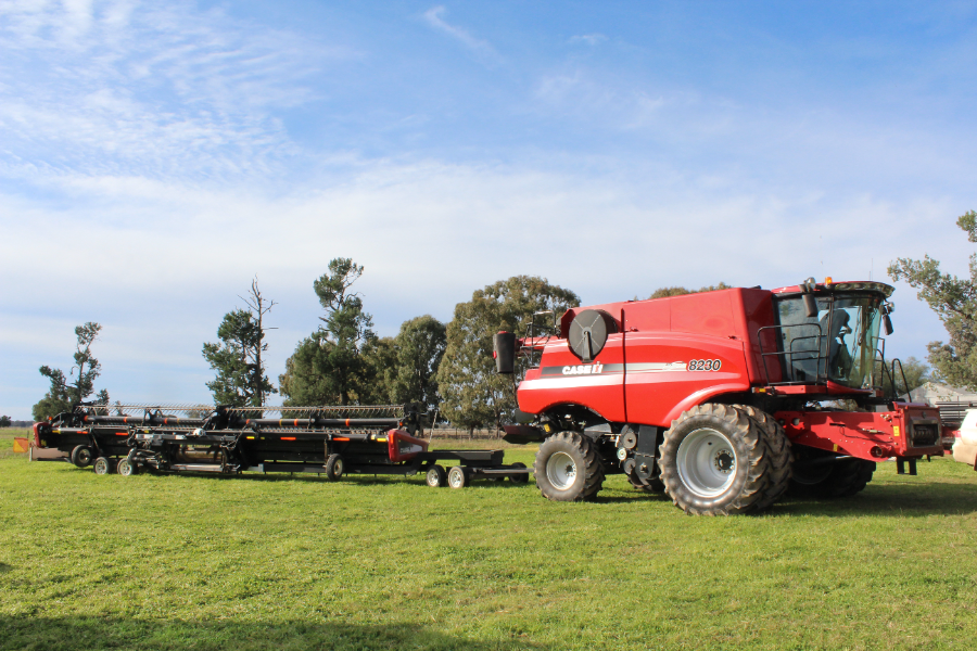 Lot 42 - Case 8230, 2014 Header With Case Macdon 40ft Front. | AuctionsPlus