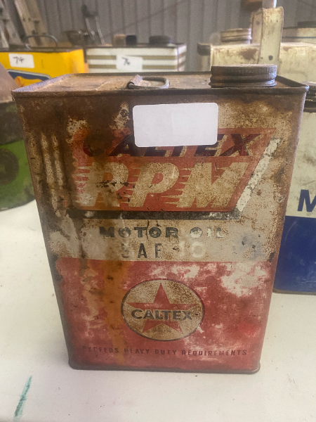 Lot 61 - CALTEX Oil Tin - 1 Gallon | AuctionsPlus