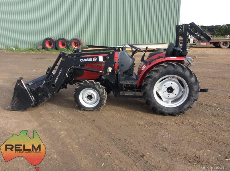 Lot 14 - 2011 Case Maxxfarm 35 Tractor and Slasher | AuctionsPlus