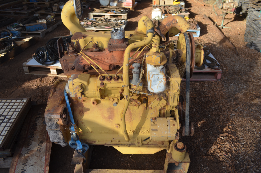 Lot 68 - CAT Loader Engine | AuctionsPlus