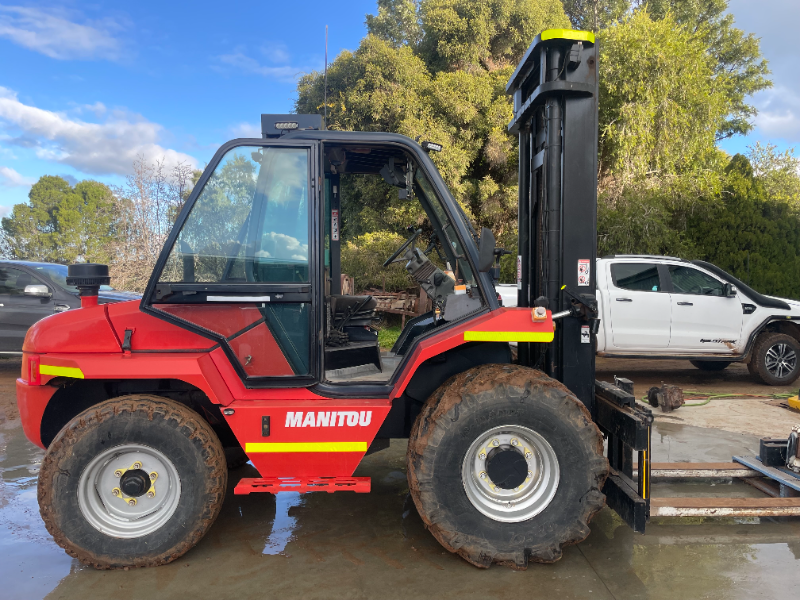 Lot 32 - 2008 5000 Tonne Manitou Allterrain Forklift | AuctionsPlus