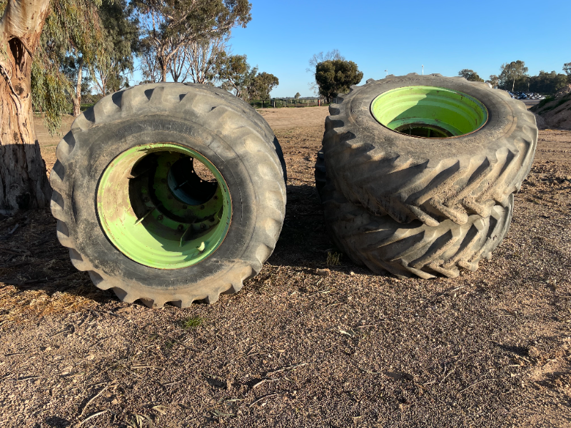 Lot 241 - Set of Steiger Wheels | AuctionsPlus