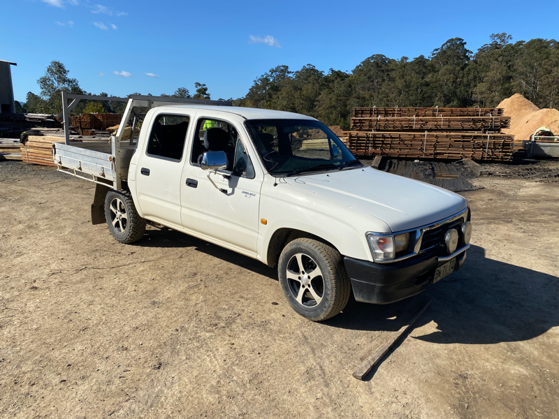 Lot11 - Toyota Hilux 2wd dual cab ute (no gst) | AuctionsPlus