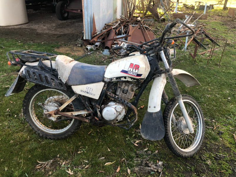 Lot 29 - YAMAHA AG 200 Motorbike | AuctionsPlus