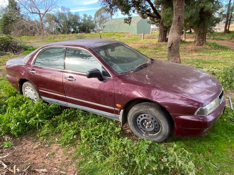 Lot 89 - 11/97 Mitsubishi Magna V6 Executive | AuctionsPlus
