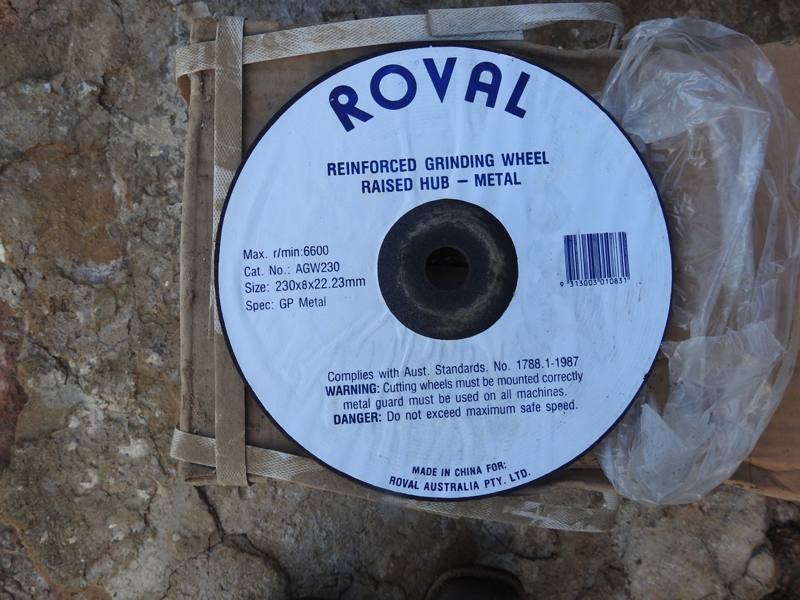 Lot 261 - Grinding Discs | AuctionsPlus