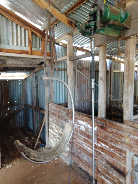 Lot 80 - Lister overhead shearing gear | AuctionsPlus