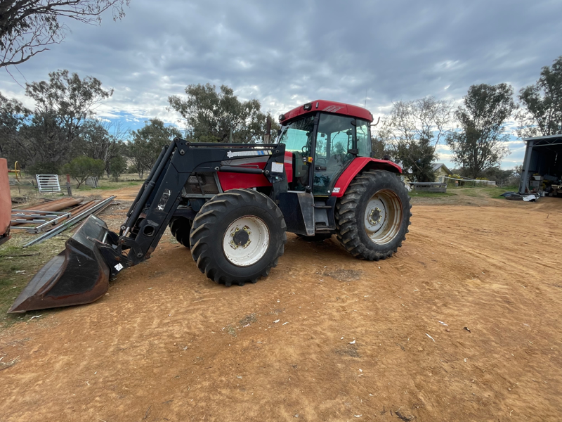 Lot 256 - McCormick MC120 FWA Tractor | AuctionsPlus