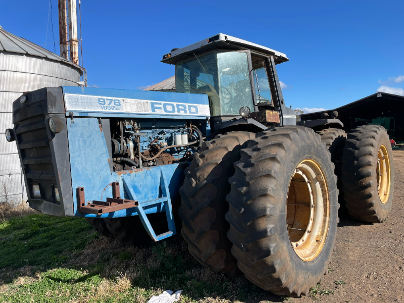 Lot 22 - Ford Versatile 976 Tractor | AuctionsPlus