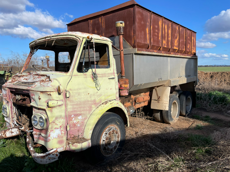 Lot 55 - Commer Truck with Tipping Body | AuctionsPlus
