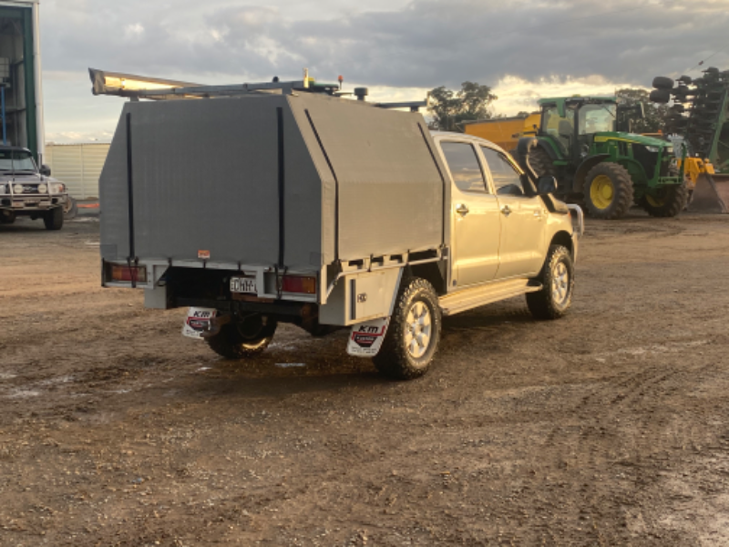 Lot 31 - Hilux ute | AuctionsPlus