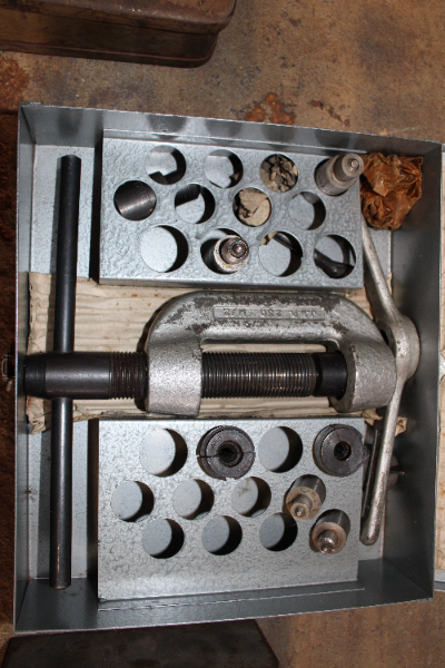 Lot 55 - FLARE RING TOOL | AuctionsPlus