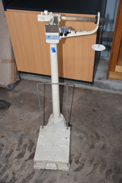 150 - Vintage Scales | AuctionsPlus