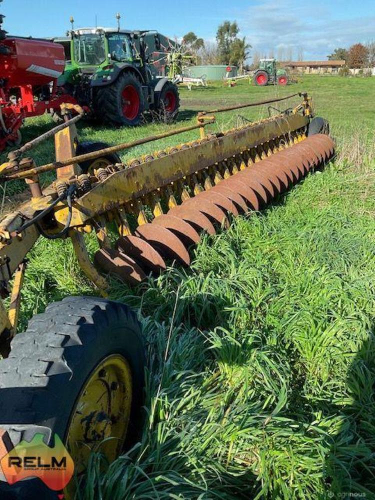 Lot 202 - Chamberlain Plough | AuctionsPlus