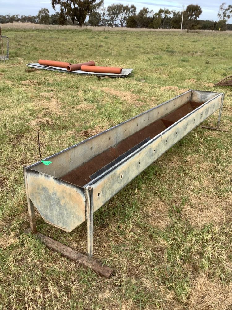 Lot 53 - Feed Trough | AuctionsPlus