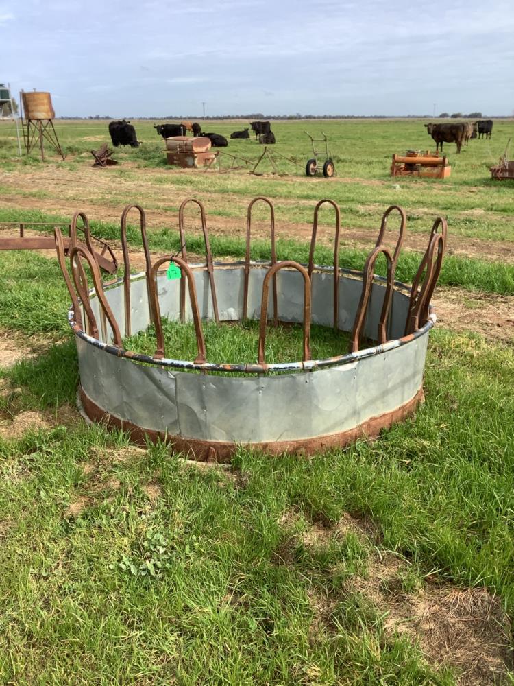 Lot 17 - Round Hay Bale Ring | AuctionsPlus