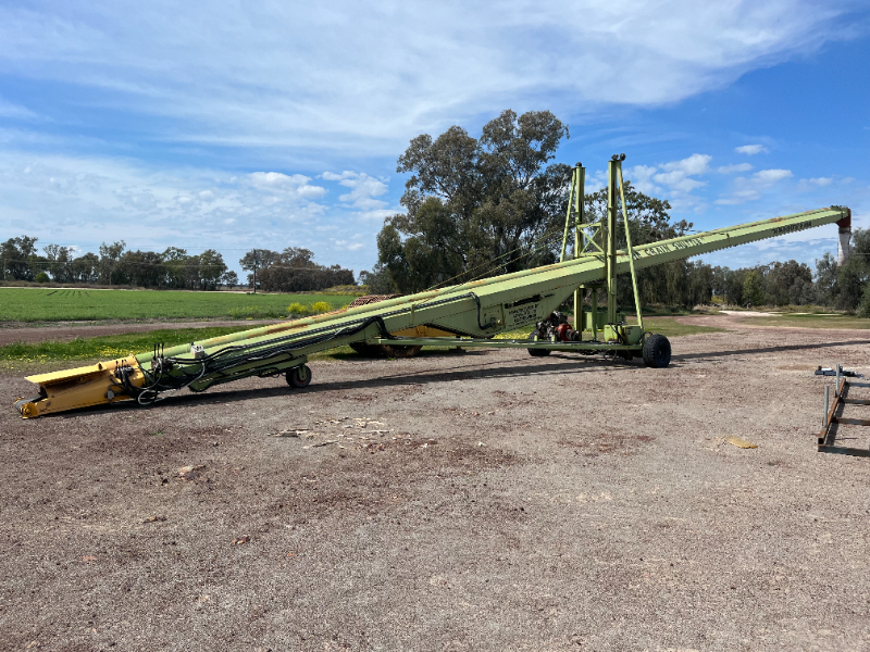 Lot 12a - AGFAB Grain Conveyor | AuctionsPlus