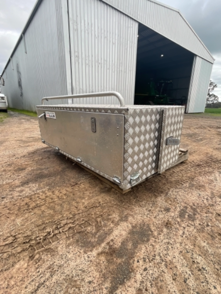Lot 46 - Aluminium Tool Box | AuctionsPlus
