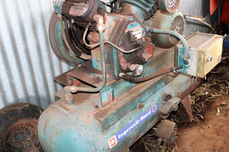 Lot 152 - Ingersoll Rand Compressor Type 30. 2500kpi | AuctionsPlus