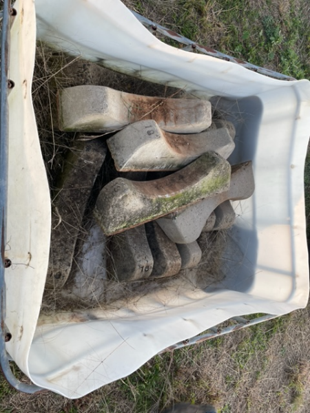 Lot 113 - 11 x Cement Trough Base | AuctionsPlus